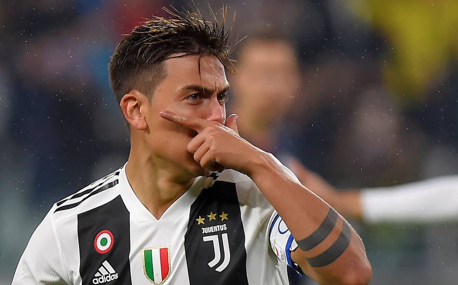 "¿Cuántas hay?": La impresionante colección de camisetas que reveló ...